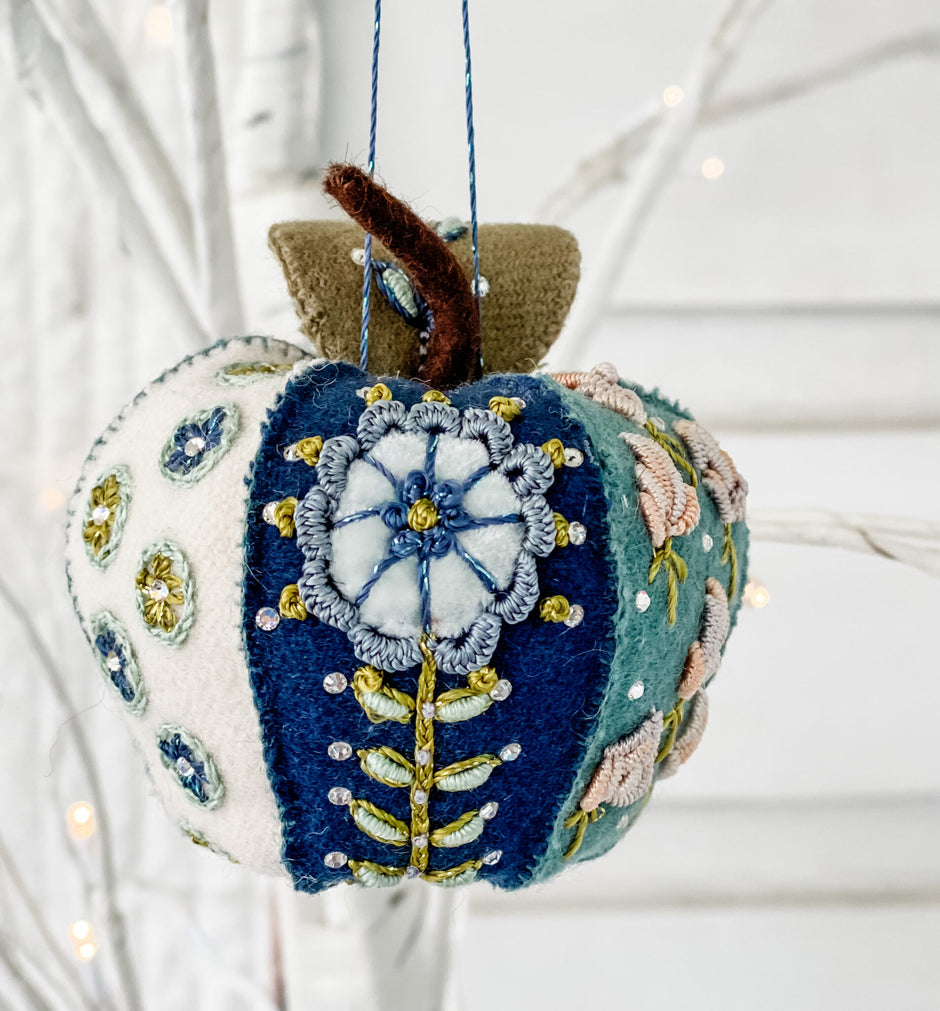 Luxurious Apple Kits – Apple Basket Quilts